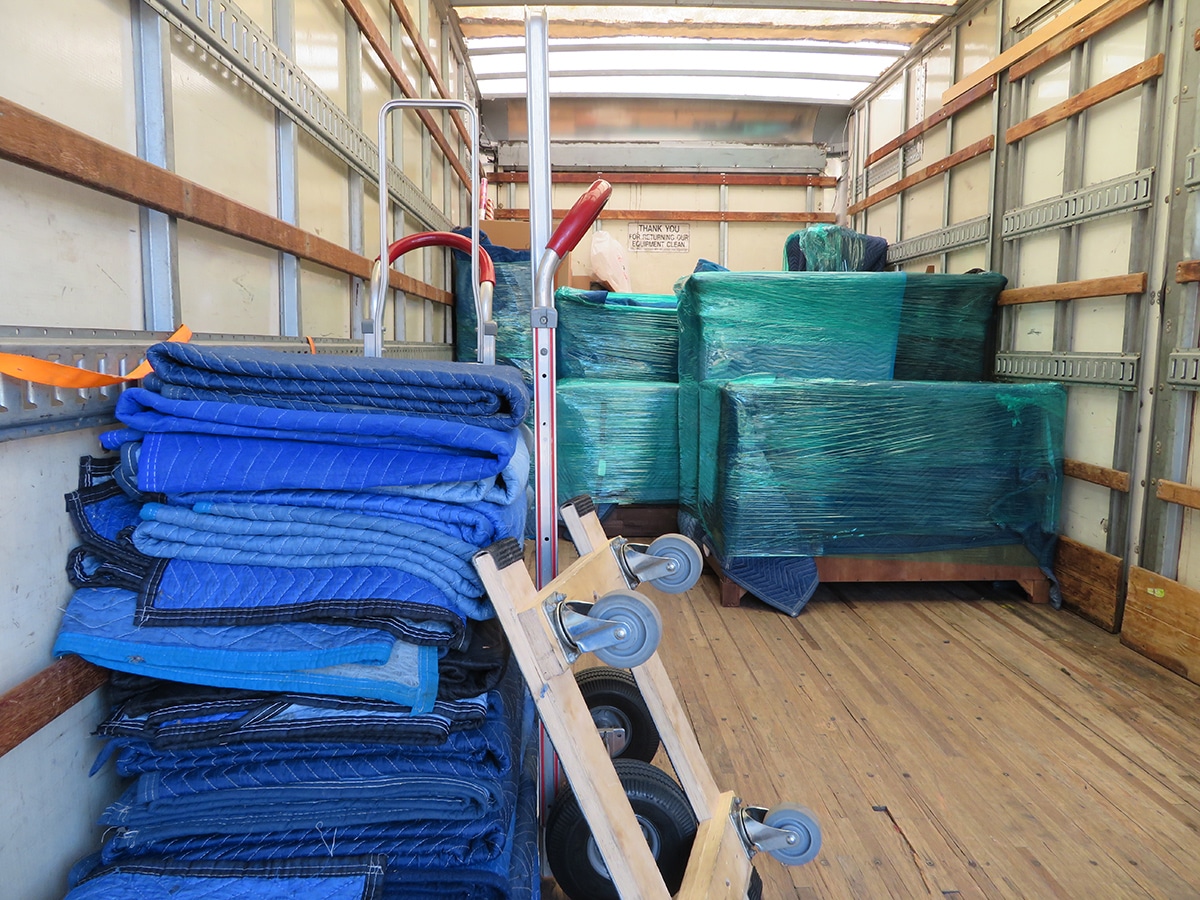 6 Expert Tips For Loading A Uhaul Or Moving Truck - Wildcat Movers