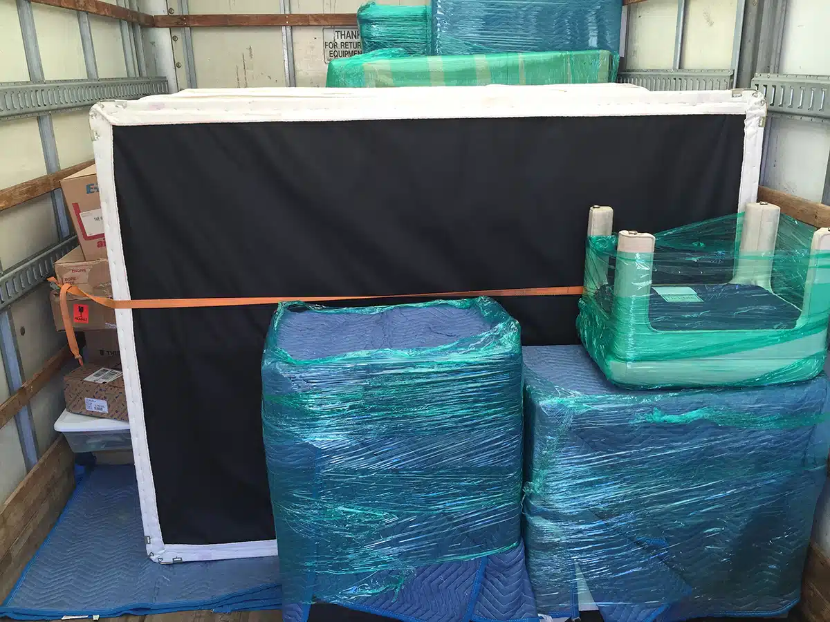 6 Expert Tips For Loading A Uhaul Or Moving Truck - Wildcat Movers